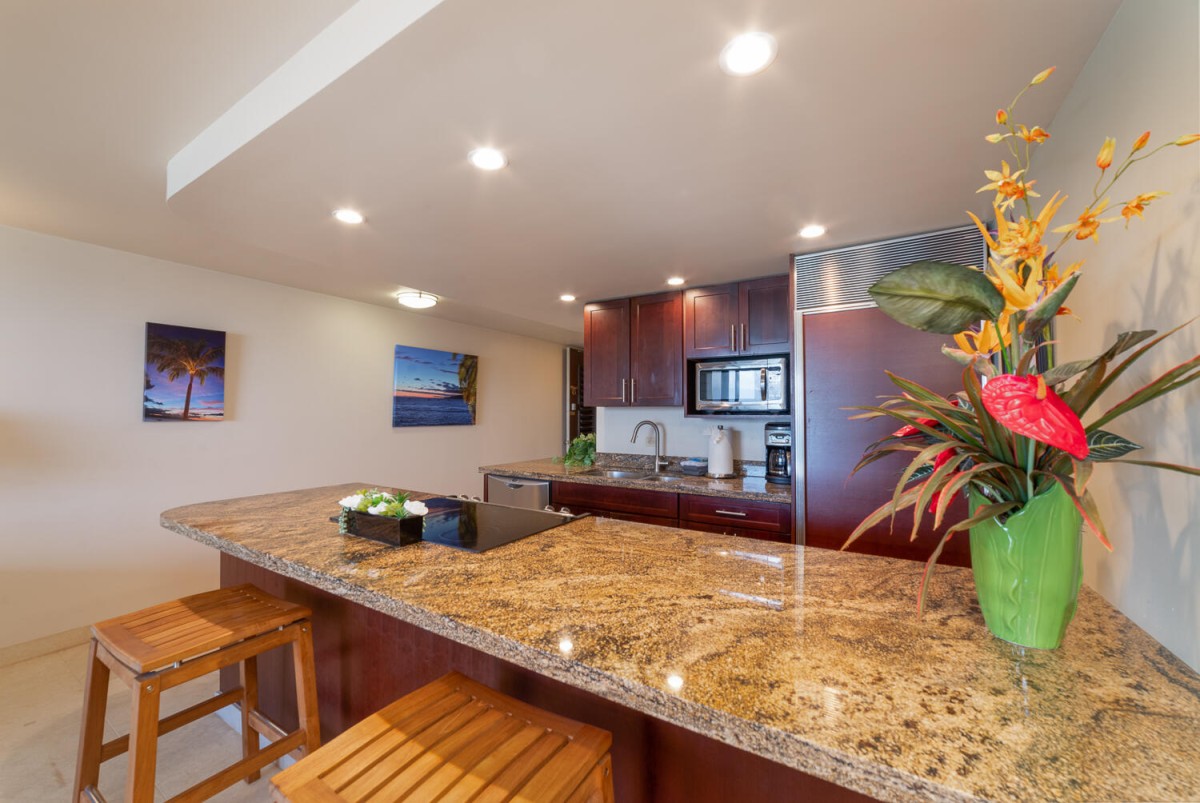 Kaleialoha 410 | Lahaina, HI | Maui Beachfront Rentals